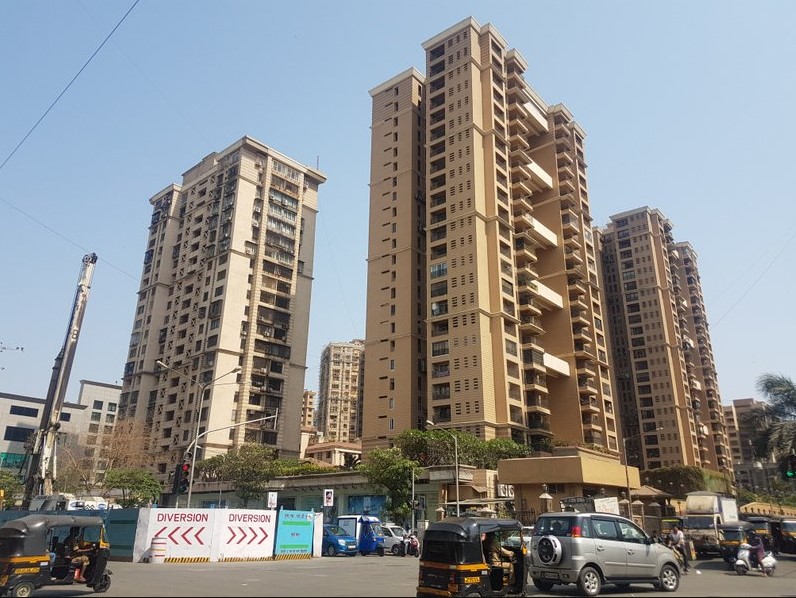 Flat / Apartment on Rent / Lease / Sale in Raheja Classique 3, Andheri ...